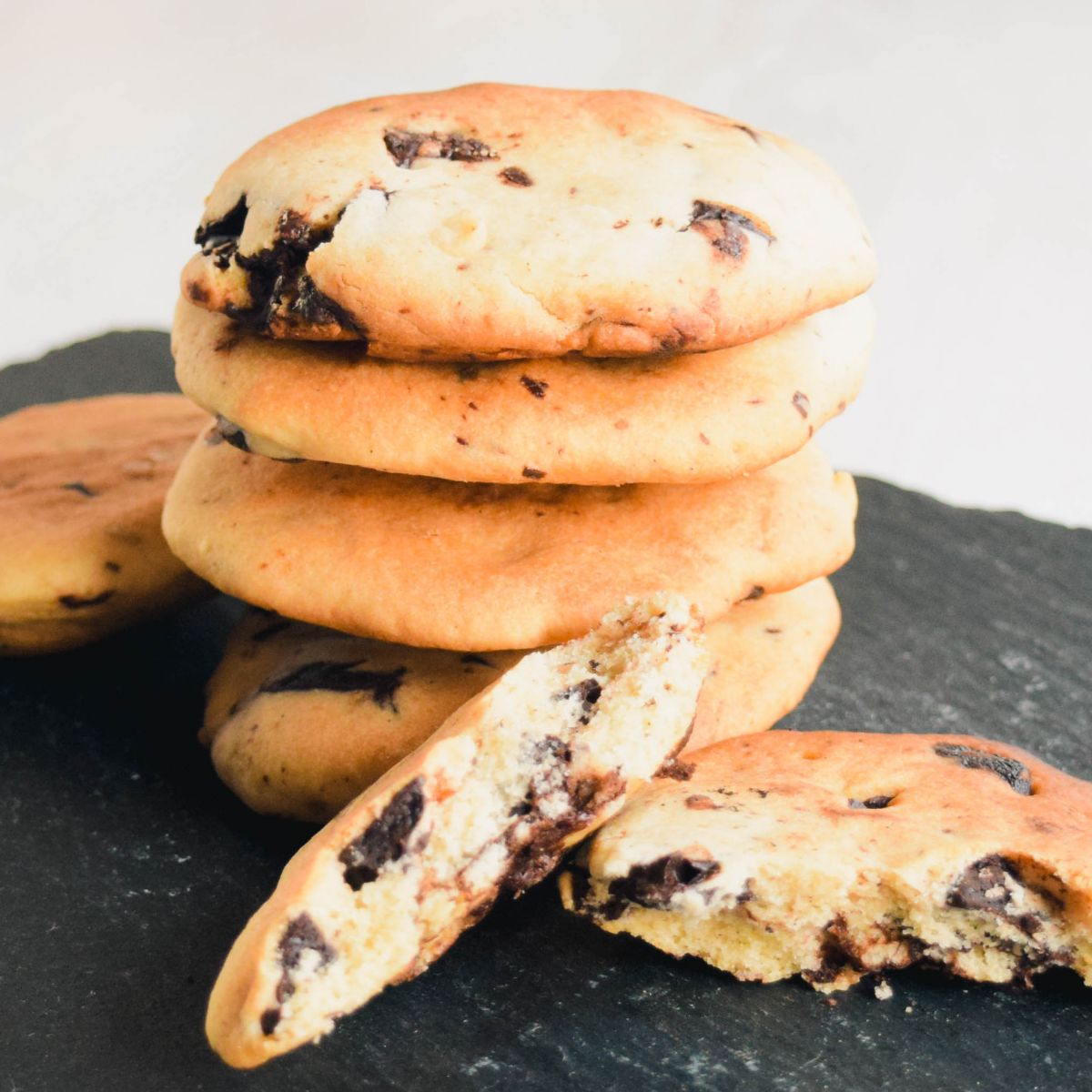 Cookies moelleux maison américains aux pépites de chocolat - Patati Patate